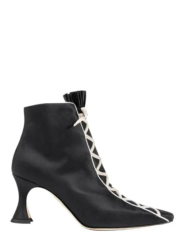 Manolo Blahnik Nolhac Lace-up Ankle Boots - Black