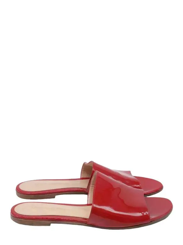 GIANVITO ROSSI Capri Patent Leather Slides - Red