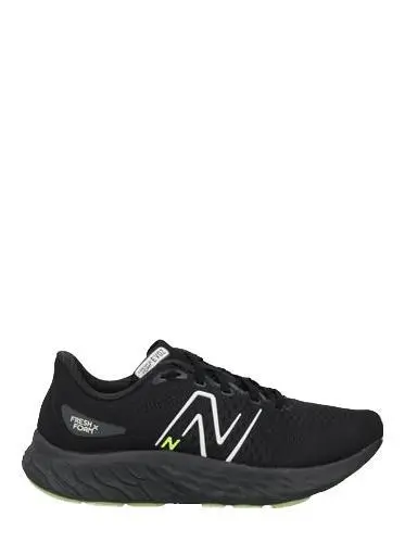NEW BALANCE Low-top Sneakers - Black