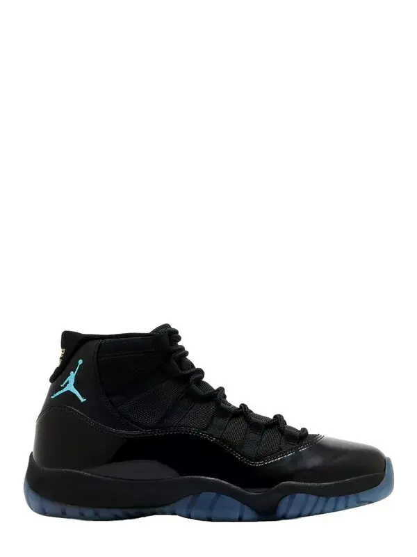 Nike Air Jordan Retro Sneakers - Black