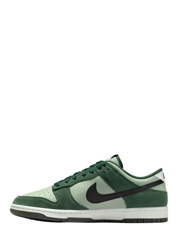 Nike Dunk Low Retro Se Shoes - Green
