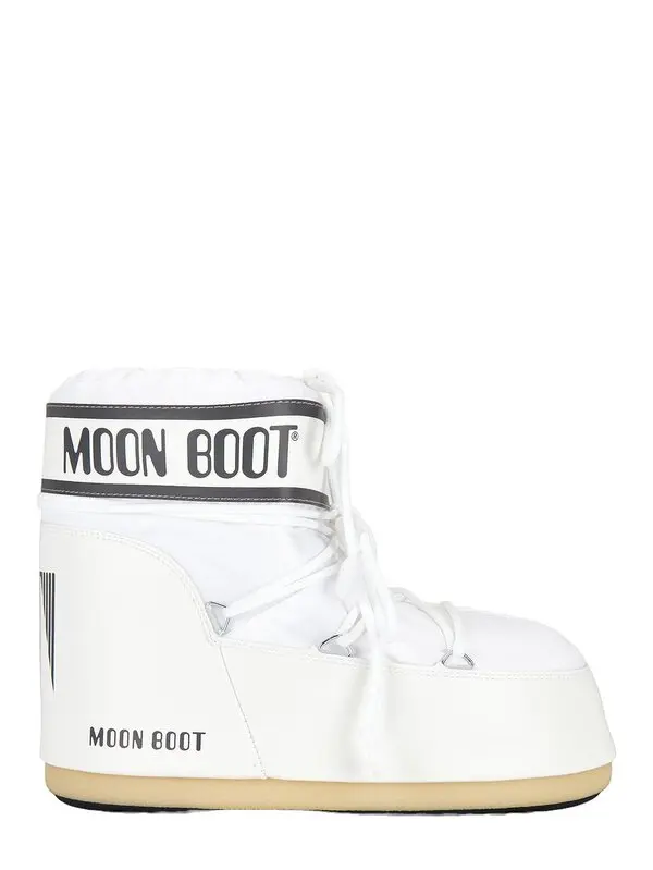 Moon Boot Icon Low Nylon Boot In White - White Mono