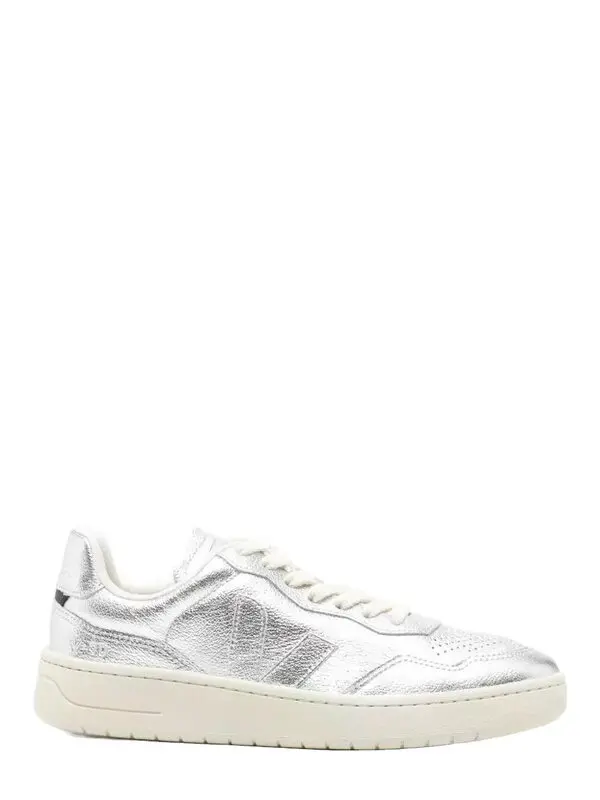 VEJA V-90 Logo Detail Sneakers - Silver