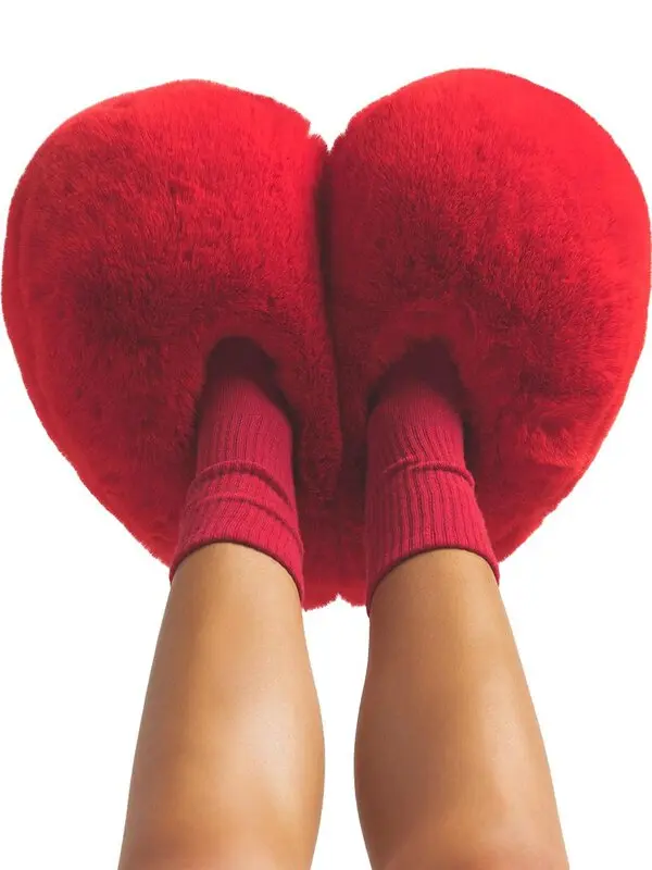 SKIMS Faux Fur Heart Slipper - Ruby