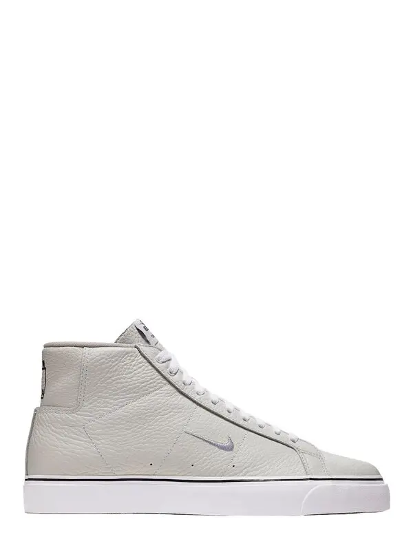 Nike Blazer Zoom Mid Wknd Sneakers - Summit White/midnight Navy Blue