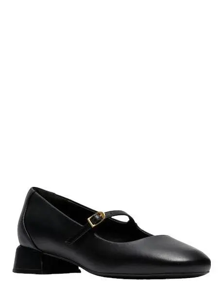 Clarks Daiss Bar Mary Jane Pump - Black Leather