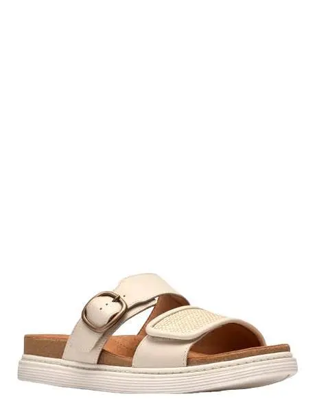 Clarks Arwell Step Sandal - Cream Leather