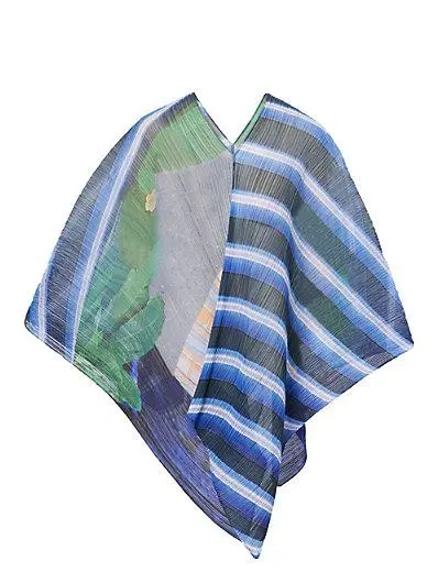 Issey Miyake Printed Knitted Stole - Gray X Navy