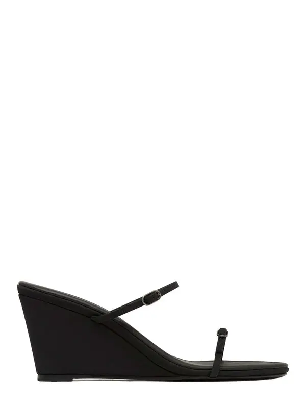 ST AGNI Petit Belt Detail Wedge - Black