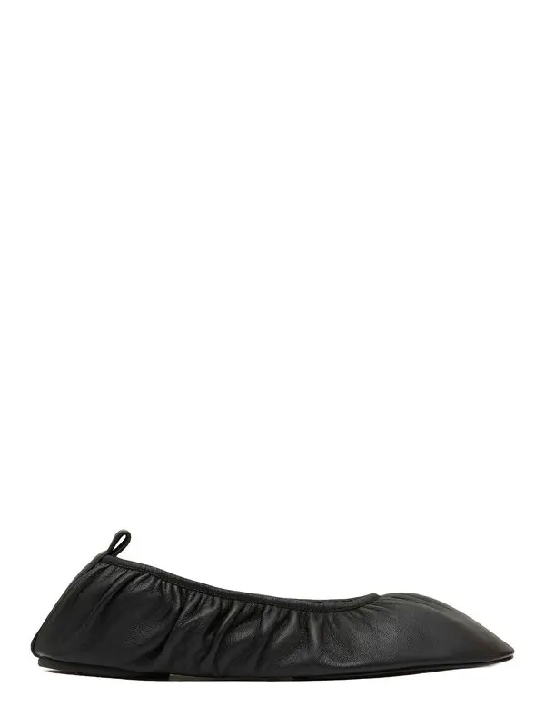 ST AGNI Classic Ballet Flats - Black