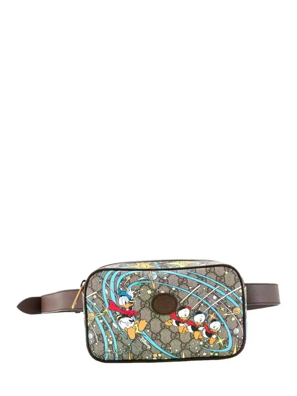 Gucci Disney Donald Duck Printed Gg Coated Canvas Belt Bag - Multicolour