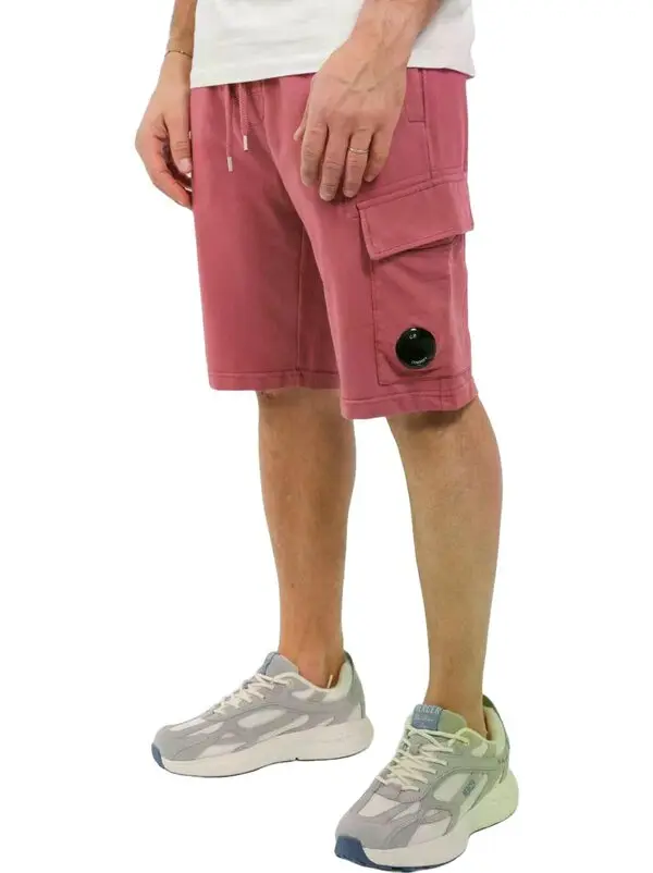 C.P. COMPANY Cargo-pocket Shorts - Red