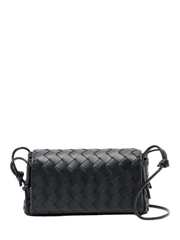 Bottega Veneta Leather Crossbody Bag - Black