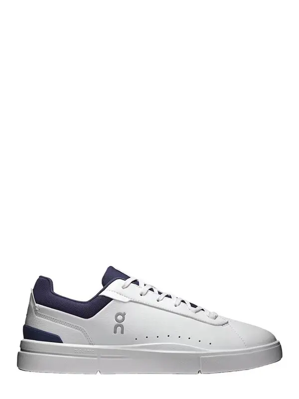 On The Roger Advantage Sneakers - White