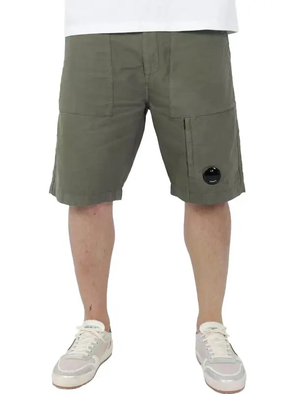 C.P. COMPANY Pocket Shorts - Green