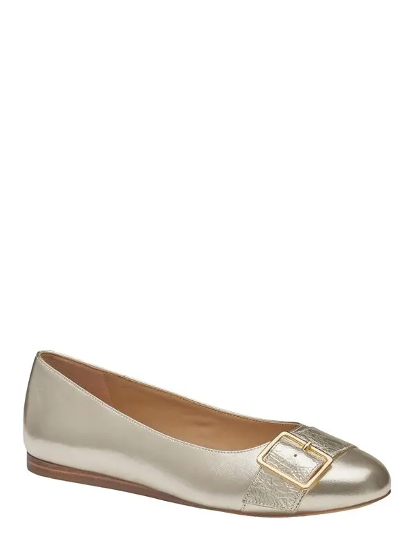 Johnston & Murphy Claire Belted Flat - Gold/crinkled Sheepskin