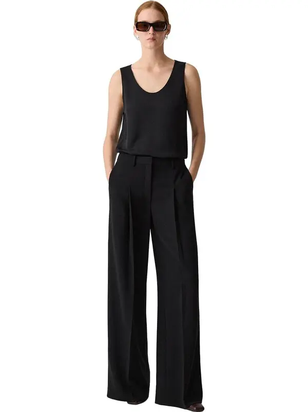 Theory Pleated Wide-leg Crepe Pant - Black