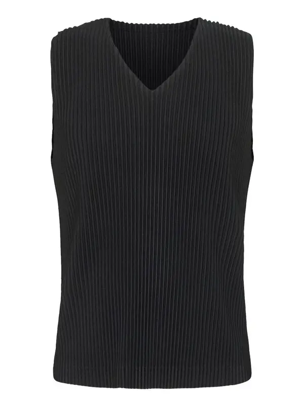 Issey Miyake Pleated V-necked Top - Black