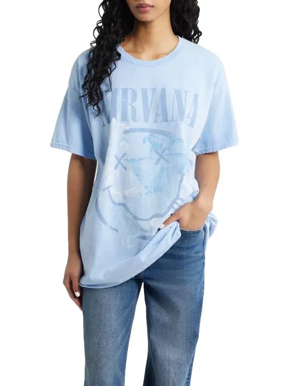 MERCH TRAFFIC Nirvana Smiley Graphic T-shirt - Light Blue