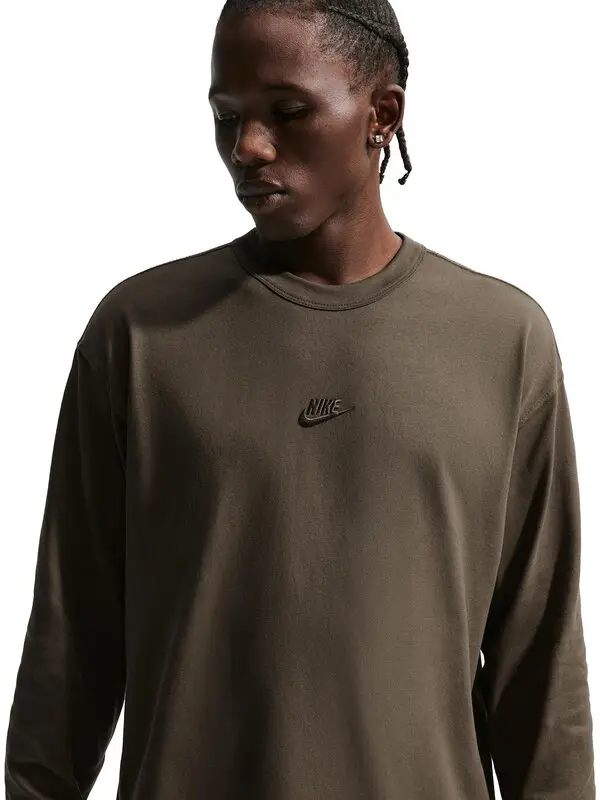 Nike Sportswear Premium Essentials Long-sleeve T-shirt - Brown