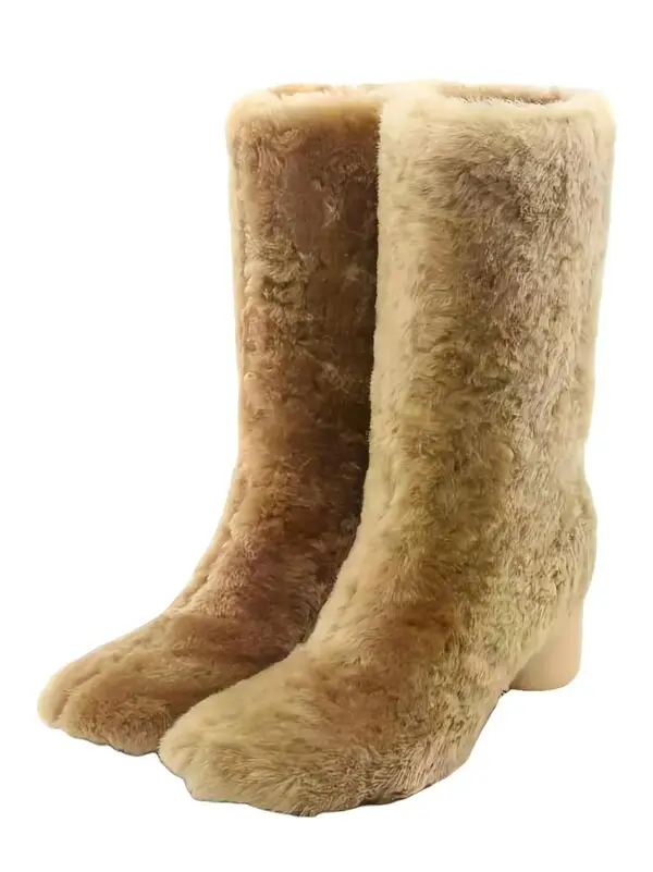 JIL SANDER 2010s Mouton Boots - Neutrals