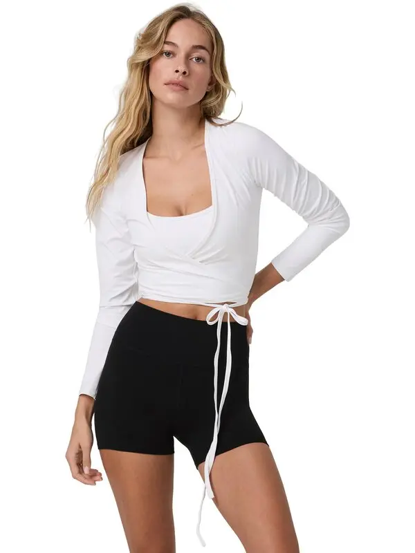 Vuori Allthefor™ Wrap Top - White