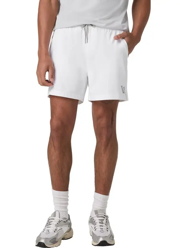 Vuori Hardkore Shorts - White