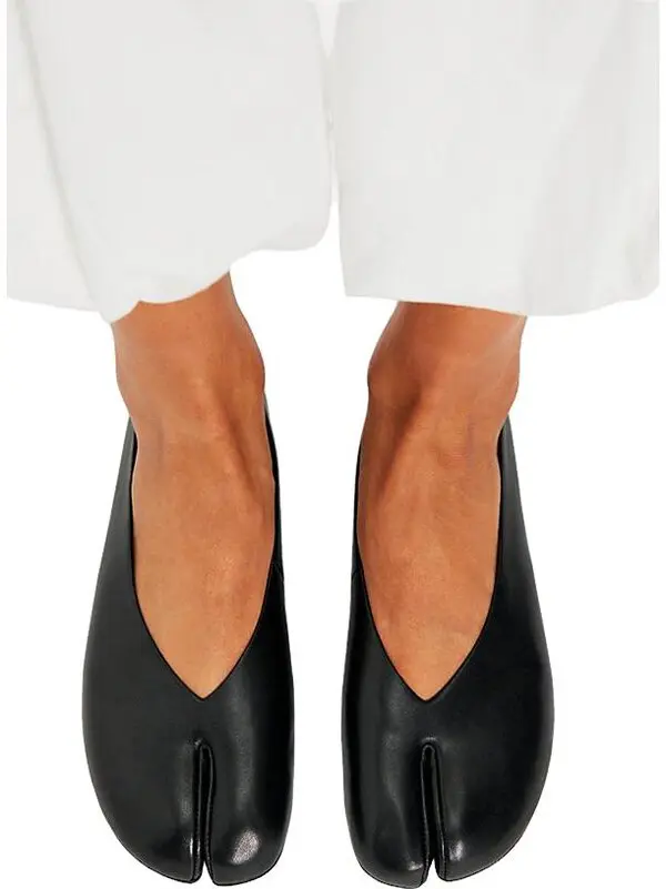 Jeffrey Campbell Pit Lane Flats - Black