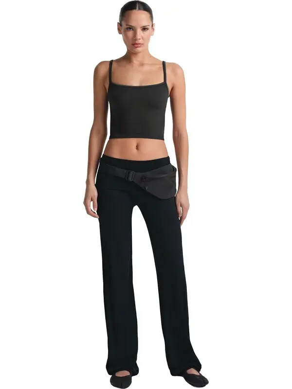 SKIMS Ribbed Seamless Cami Top - Obsidian/armor