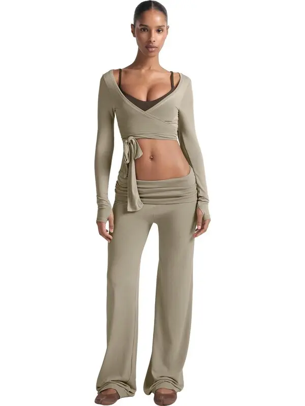 SKIMS Stretch Knit Foldover Wide Leg Pant - Dune