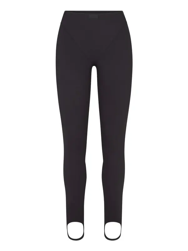 SKIMS V Line Stirrup Legging | Deep Neutral | | Nike Matte - Obsidian