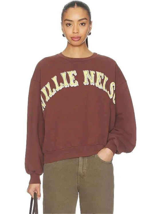 Daydreamer Willie Nelson In Austin Oversized Crew Sweatshirt - Nutmeg