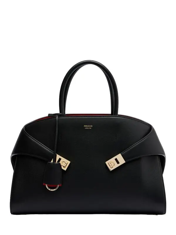 FERRAGAMO Hug Medium Leather Top-handle Bag - Black