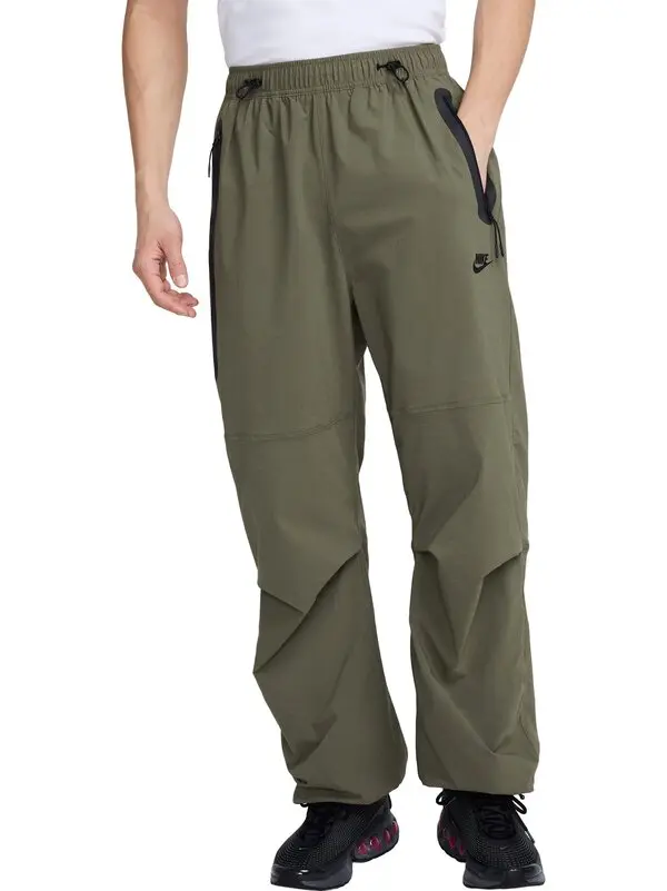 Nike Tech Woven Oversized Pants - Green