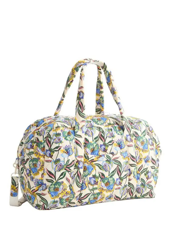 VERA BRADLEY Large Miramar Weekender Bag - White