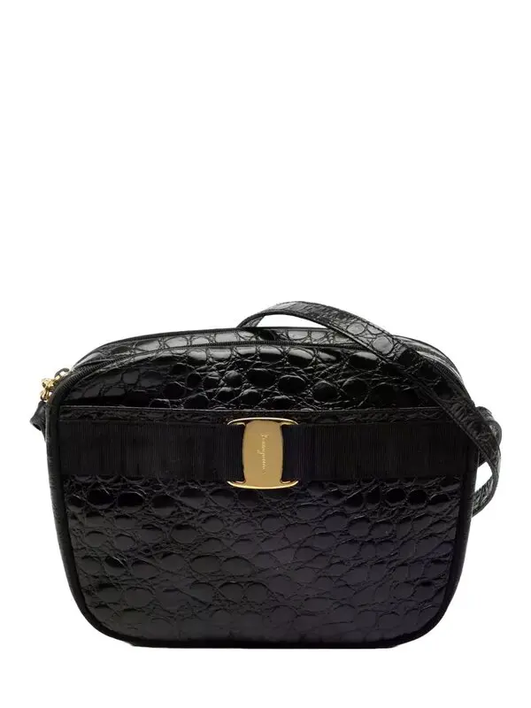 FERRAGAMO 1990-2010 Croc Embossed Calfskin Vara Crossbody Bag - Black