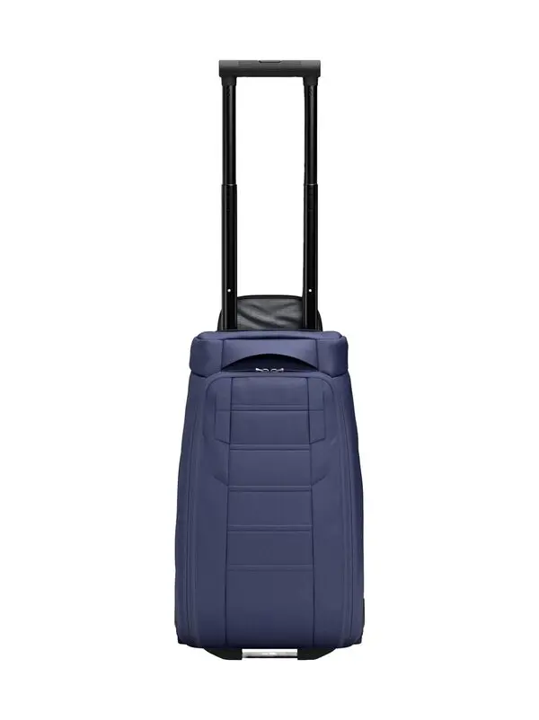 D_B_ Hugger Roller Bag Wheeled Duffel 40l - Blue Hour