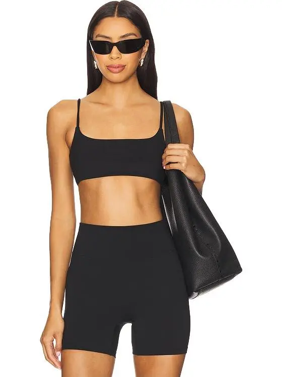 FORM Slim Supporter Sports Bra - Black