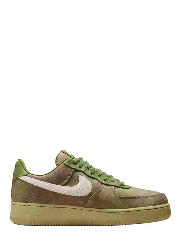 Nike Air Force 1 Low-top Sneakers - Green