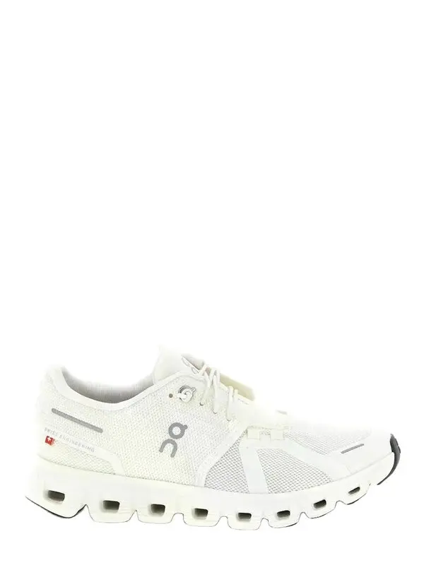 On Cloud Wide Sneakers - White