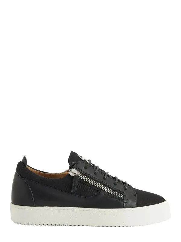 GIUSEPPE ZANOTTI Low-top Sneakers - Black