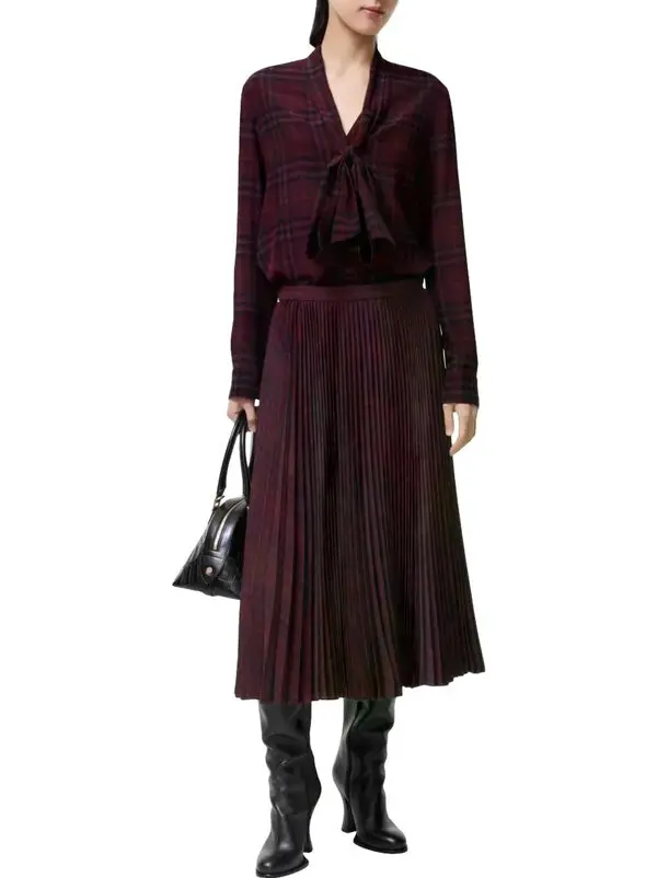 Burberry Pleated Skirt - Red