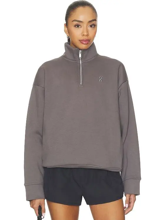On Club Collective 1/4 Zip In Charcoal - Ember