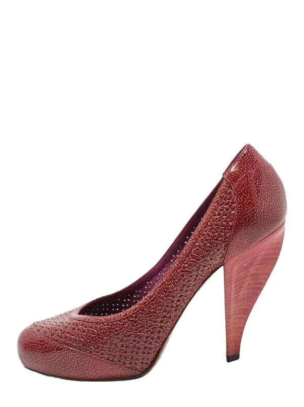 Bottega Veneta Perforated Round-toe Pumps - Red