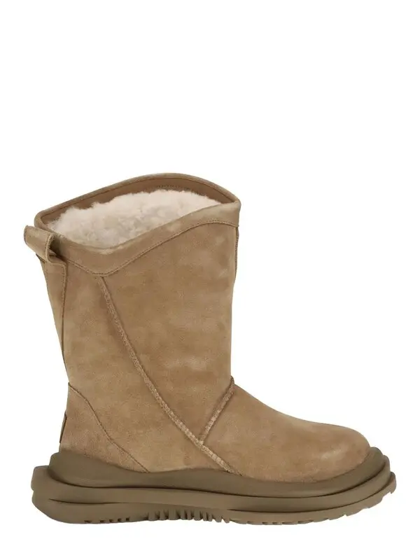 UGG Classic Distort Water-repellent Suede Snow Boots - Walnut