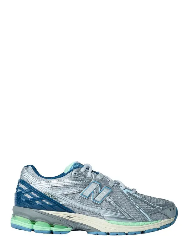 NEW BALANCE 1906r Sneakers - Silver