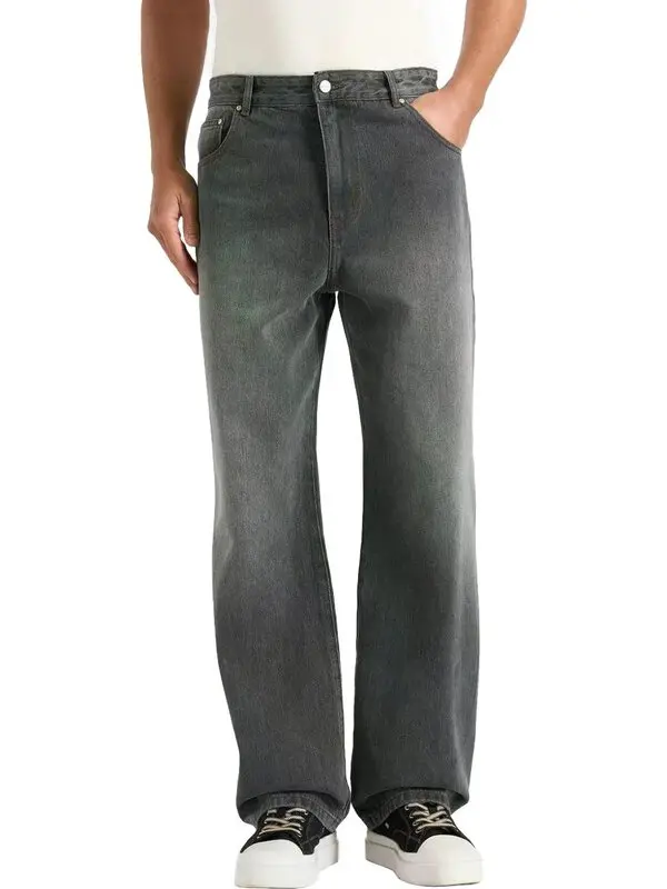 Manière De Voir Dn002 In Charcoal Relaxed Fit Washed Jeans - Grey