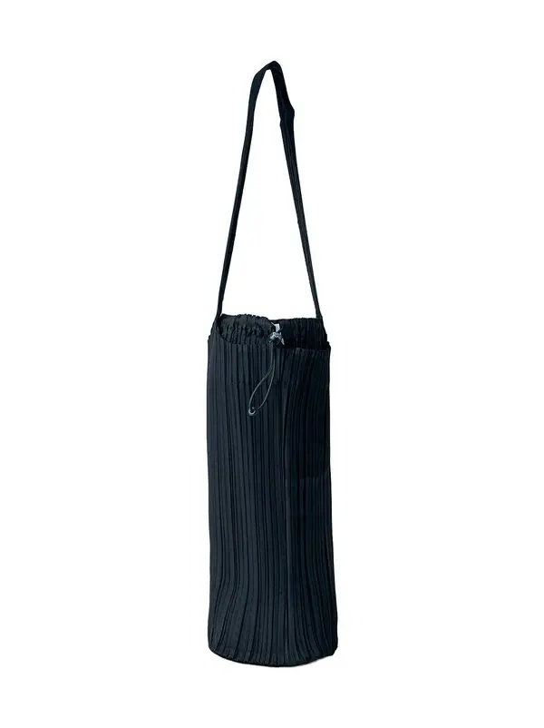 Issey Miyake Pleats Swan Bag - Black