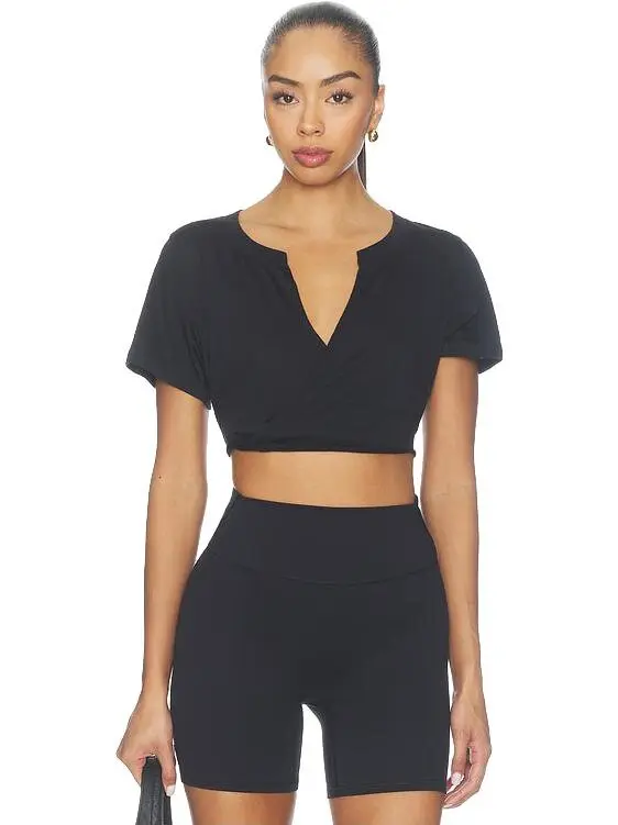 NIKESKIMS Crop Shortsleeve Top In Black - Obsidian