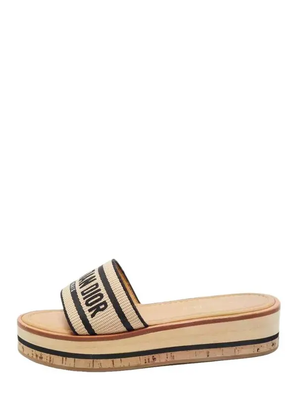Dior Dway Embroidered Sandals - Neutrals